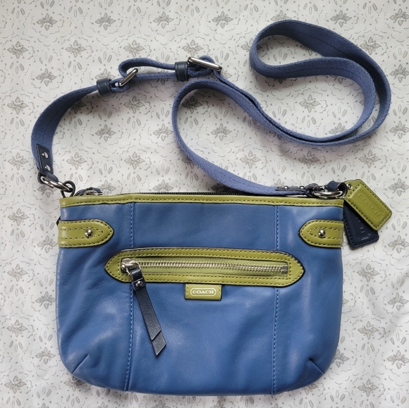 Coach | Bags | Coach Daisy Spectator Blue Green Colorblock Crossbody ...